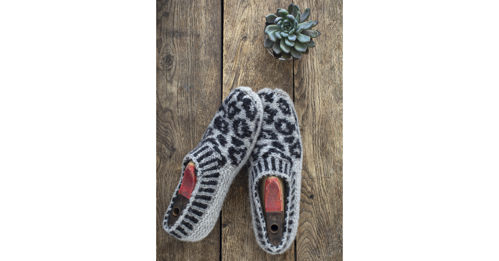 Leopárdmintás papucs filcezhető fonalból kötve LETÖLTHETŐ MINTALEÍRÁS ...